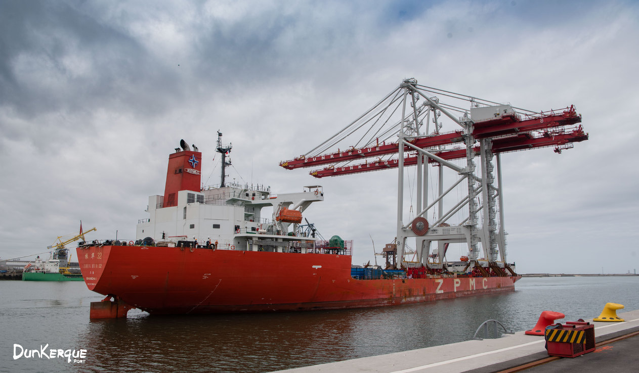 DUNKERQUE-PORT: TWO NEW GANTRY CRANES TO EQUIP THE FLANDERS TERMINAL ...